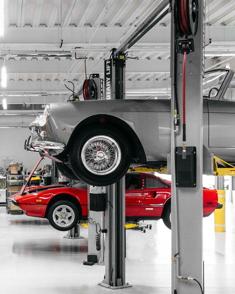 OFFICIAL FERRARI SERVICE CENTER